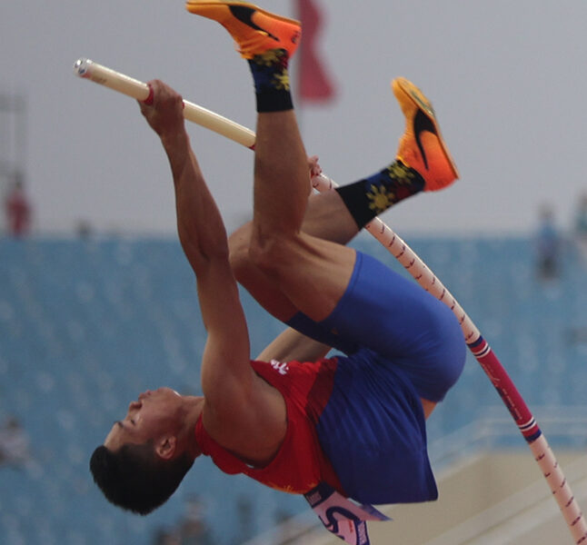 The story on how EJ Obiena vaulted over controversy – COUNTPH